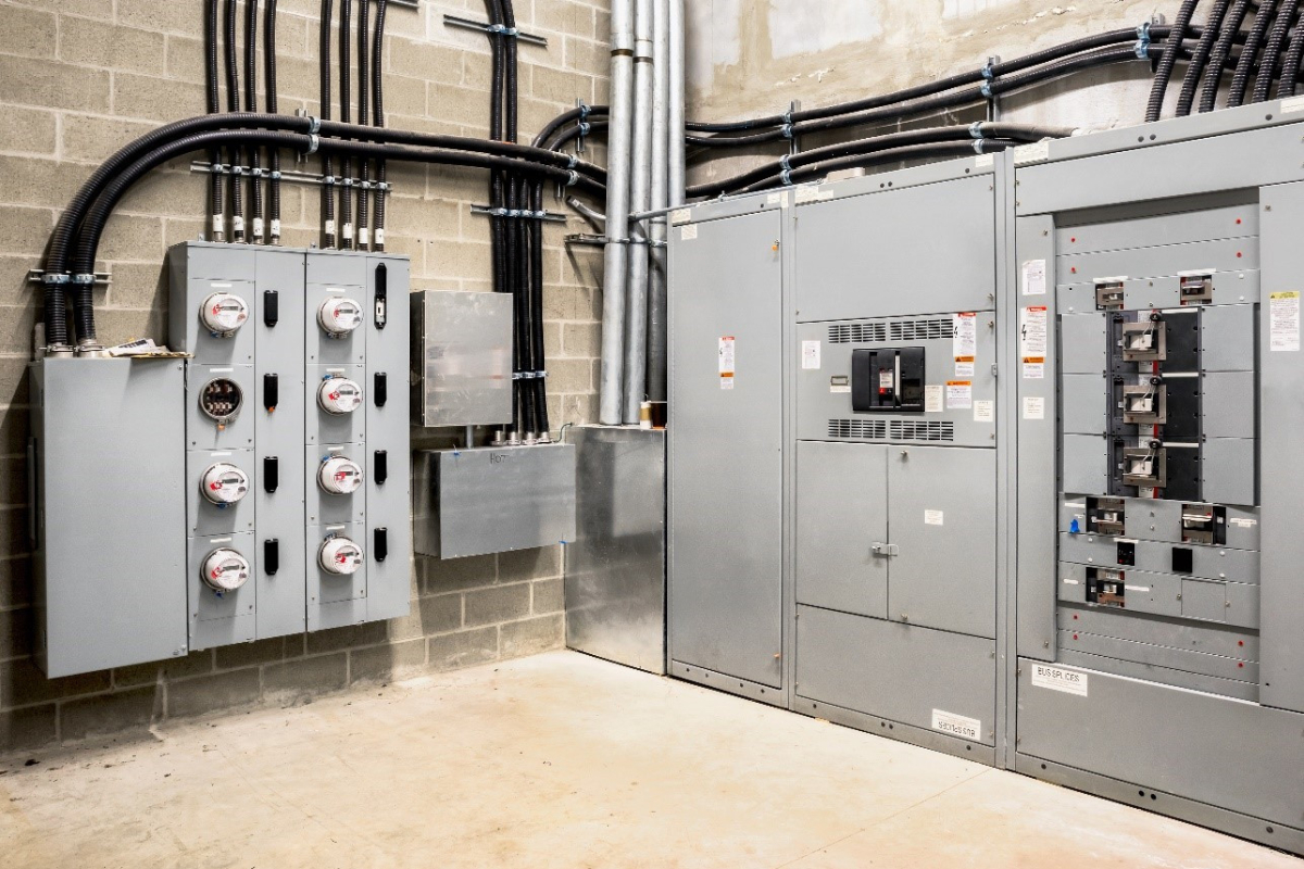 Electrical Power Distribution System Basics | MTAEE